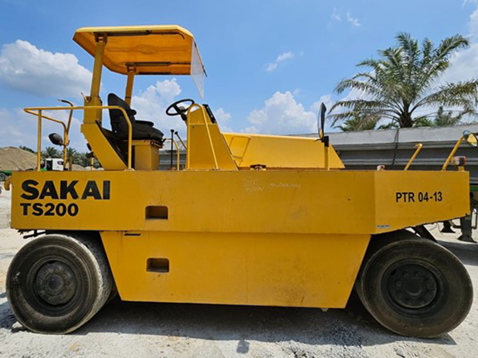 Pneumatic Tire Roller | Brantas Abipraya